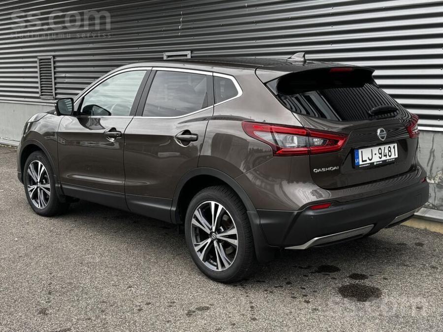 Brūns Nissan Qashqai 2018 Rīga, ar dzinēja tilpumu 1.20 L un nobraukumu 141 tūkst. km par 10900 €, foto 4 vietnē AUTOMOTO.COM.LV