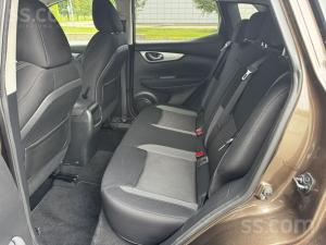 Brūns Nissan Qashqai 2018 Rīga, ar dzinēja tilpumu 1.20 L un nobraukumu 141 tūkst. km par 10900 €, foto 11 vietnē AUTOMOTO.COM.LV