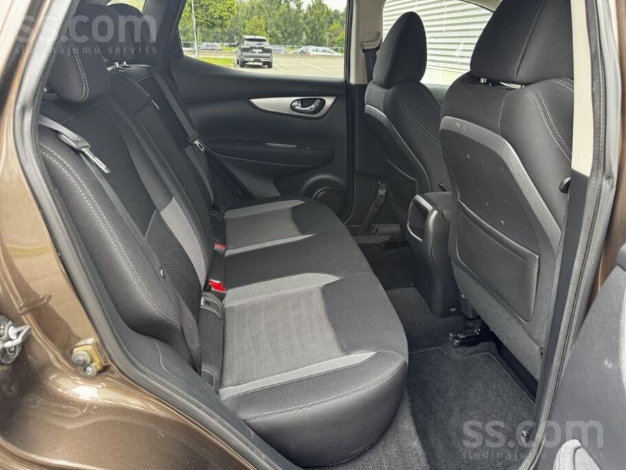 Brūns Nissan Qashqai 2018 Rīga, ar dzinēja tilpumu 1.20 L un nobraukumu 141 tūkst. km par 10900 €, foto 12 vietnē AUTOMOTO.COM.LV