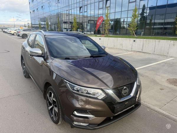 Brūns Nissan Qashqai 2018 Panevēža, ar dzinēja tilpumu 1.62 L un nobraukumu 203 tūkst. km par 11200 €, foto 5 vietnē AUTOMOTO.COM.LV