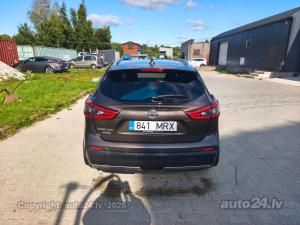 Brūns Nissan Qashqai 2018 Tallina, ar dzinēja tilpumu 1.20 L un nobraukumu 95 tūkst. km par 10500 €, foto 6 vietnē AUTOMOTO.COM.LV