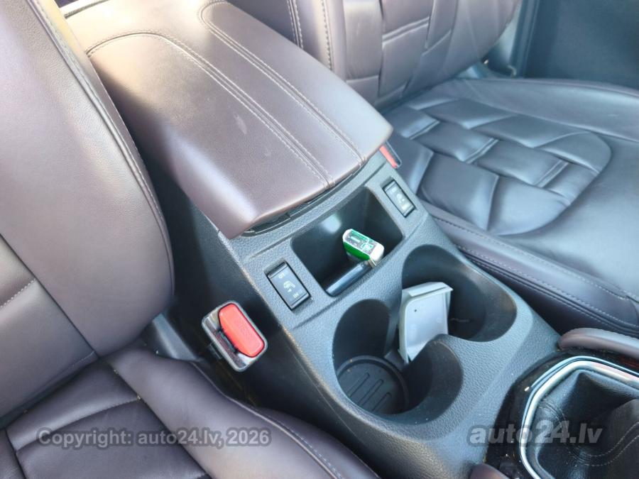 Brūns Nissan Qashqai 2018 Tallina, ar dzinēja tilpumu 1.20 L un nobraukumu 95 tūkst. km par 10500 €, foto 13 vietnē AUTOMOTO.COM.LV