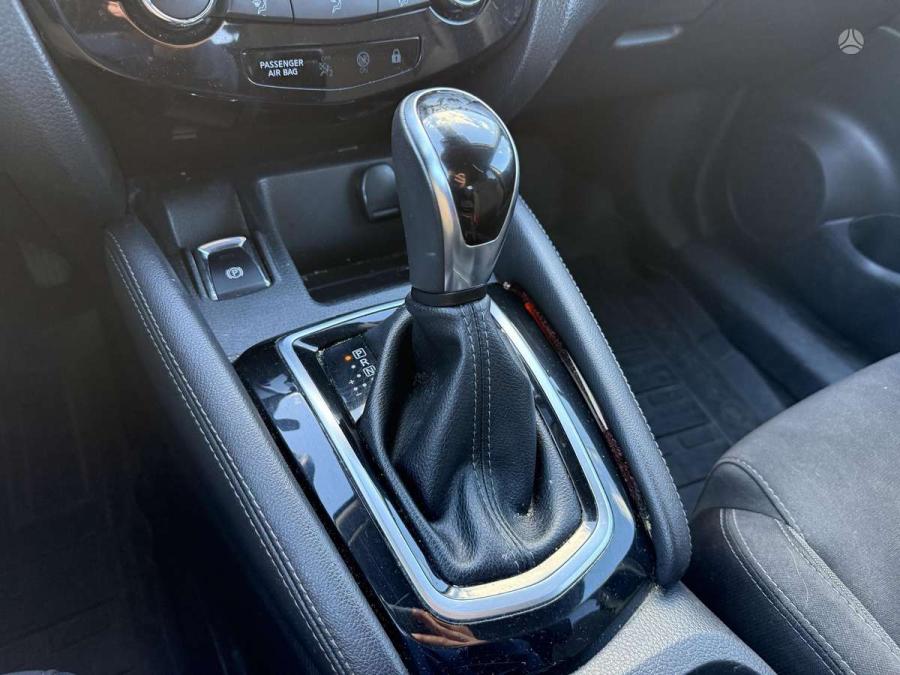 Brūns Nissan Qashqai 2018 Šauļi, ar dzinēja tilpumu 1.20 L un nobraukumu 119 tūkst. km par 7300 €, foto 13 vietnē AUTOMOTO.COM.LV