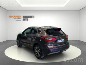 Brūns Nissan Qashqai 2018 Rīga, ar dzinēja tilpumu 1.20 L un nobraukumu 126 tūkst. km par 14990 €, foto 5 vietnē AUTOMOTO.COM.LV