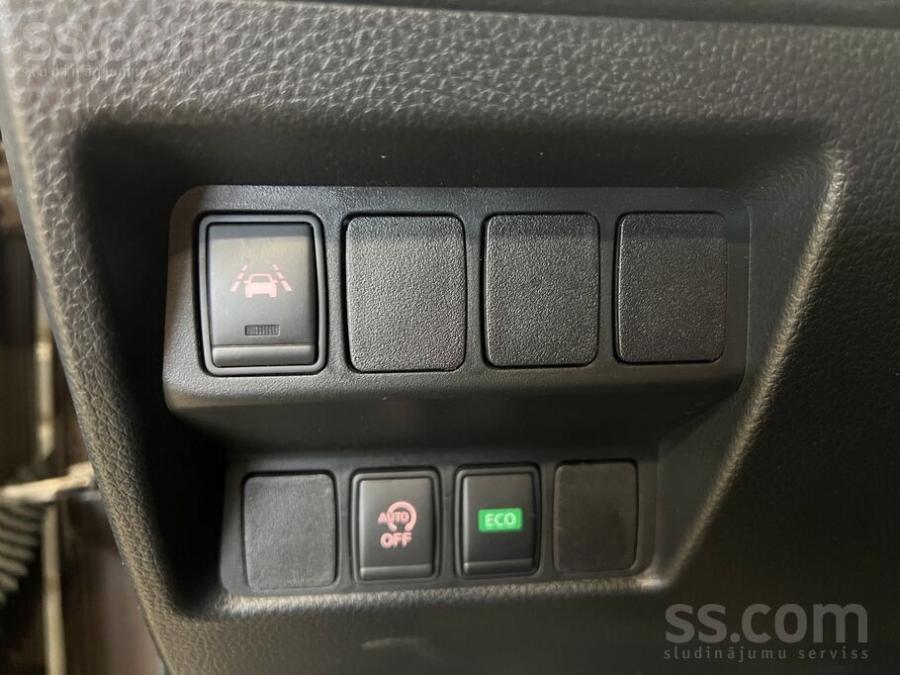 Brūns Nissan Qashqai 2018 Rīga, ar dzinēja tilpumu 1.20 L un nobraukumu 126 tūkst. km par 14990 €, foto 17 vietnē AUTOMOTO.COM.LV