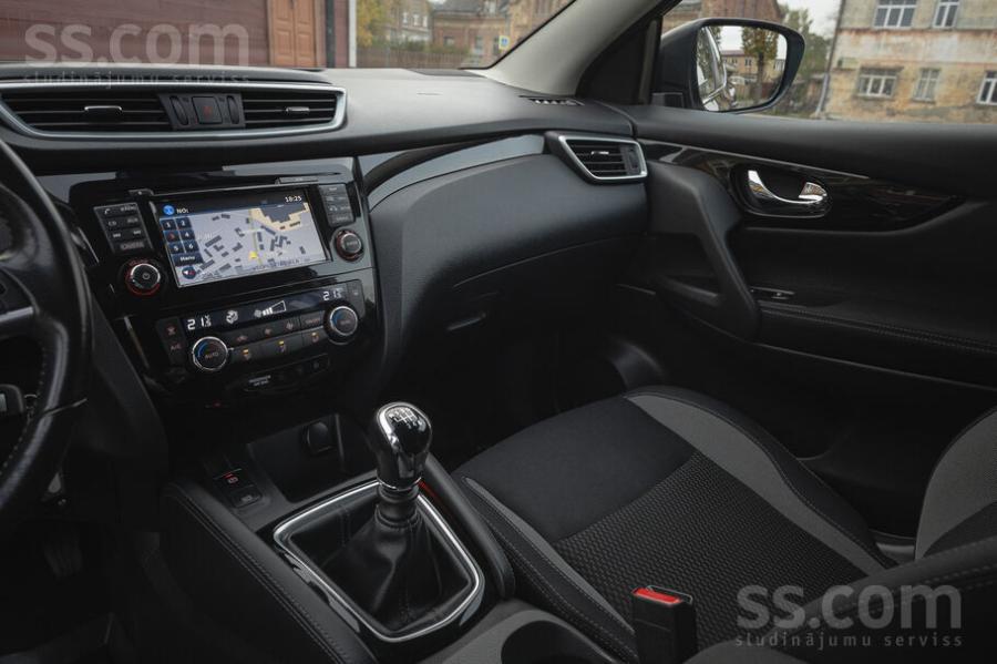 Brūns Nissan Qashqai 2018 Jelgava, ar dzinēja tilpumu 1.20 L un nobraukumu 0 tūkst. km par 9250 €, foto 11 vietnē AUTOMOTO.COM.LV
