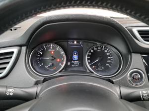 Brown Nissan Qashqai 2018 in Riga, with an engine capacity of 1.20 L and mileage of 164 thousand km for 10000 €, photo 13 on AUTOMOTO.COM.LV