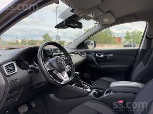 Brown Nissan Qashqai 2019 in Riga, with an engine capacity of 1.30 L and mileage of 84 thousand km for 16190 €, photo 8 on AUTOMOTO.COM.LV