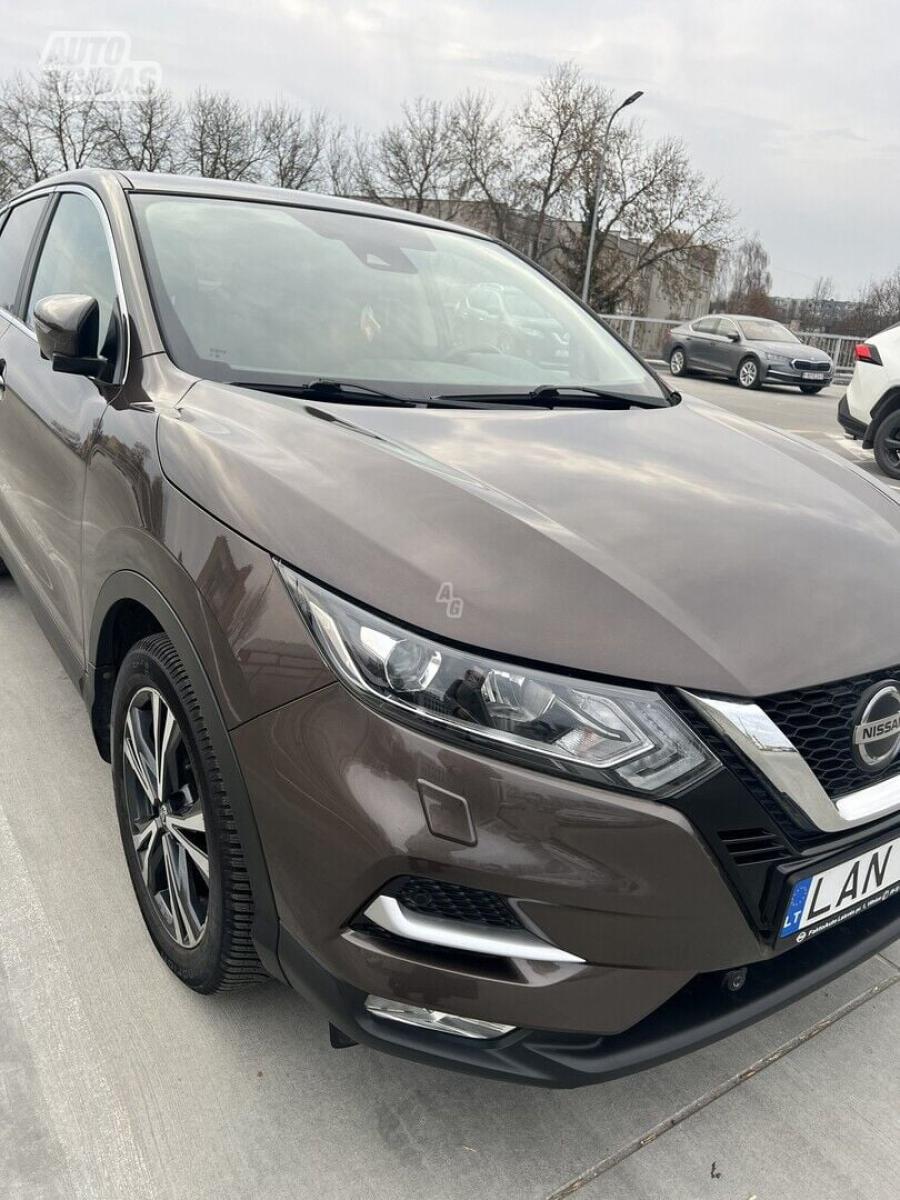 Brūns Nissan Qashqai 2019 Viļņa, ar dzinēja tilpumu 1.30 L un nobraukumu 82 tūkst. km par 14500 €, foto 4 vietnē AUTOMOTO.COM.LV
