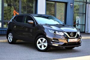 Brown Nissan Qashqai 2019 in Riga, with an engine capacity of 1.30 L and mileage of 90 thousand km for 12900 €, photo 4 on AUTOMOTO.COM.LV