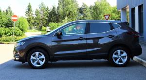 Brown Nissan Qashqai 2019 in Riga, with an engine capacity of 1.30 L and mileage of 90 thousand km for 12900 €, photo 6 on AUTOMOTO.COM.LV