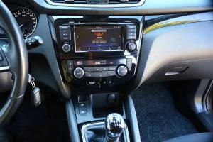 Brown Nissan Qashqai 2019 in Riga, with an engine capacity of 1.30 L and mileage of 90 thousand km for 12900 €, photo 14 on AUTOMOTO.COM.LV