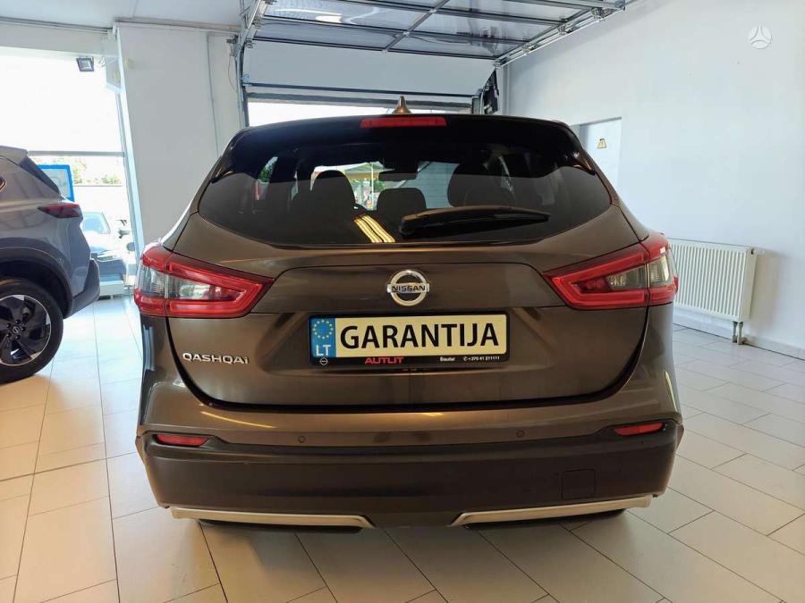 Brūns Nissan Qashqai 2019 Šauļi, ar dzinēja tilpumu 1.33 L un nobraukumu 128 tūkst. km par 13800 €, foto 7 vietnē AUTOMOTO.COM.LV