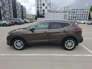 Brown Nissan Qashqai 2019 in Vilnius, with an engine capacity of 1.33 L and mileage of 258 thousand km for 8900 €, photo 9 on AUTOMOTO.COM.LV