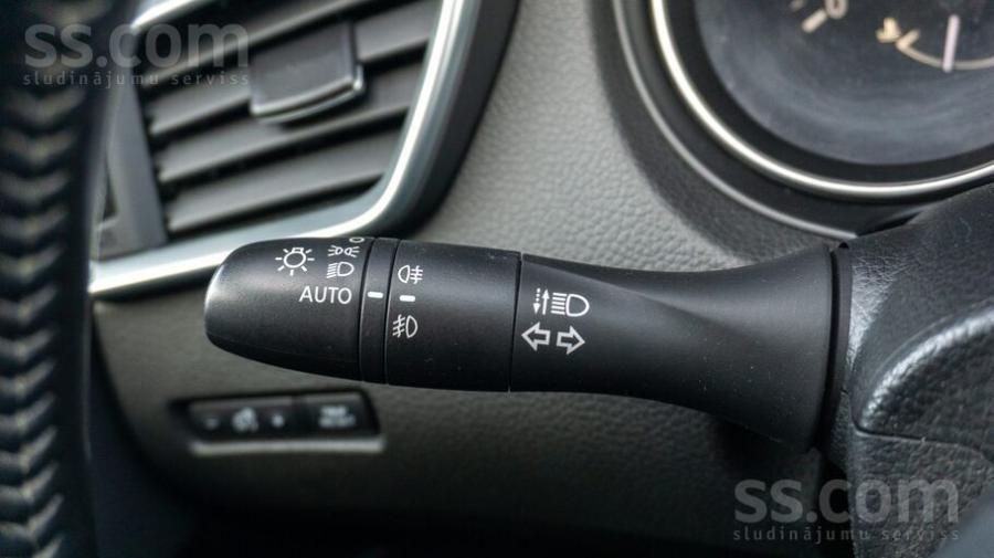 Brūns Nissan Qashqai 2019 Rīga, ar dzinēja tilpumu 1.20 L un nobraukumu 160 tūkst. km par 10490 €, foto 24 vietnē AUTOMOTO.COM.LV