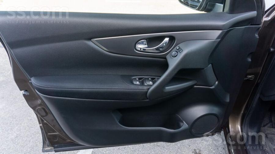 Brūns Nissan Qashqai 2019 Rīga, ar dzinēja tilpumu 1.20 L un nobraukumu 160 tūkst. km par 10490 €, foto 26 vietnē AUTOMOTO.COM.LV