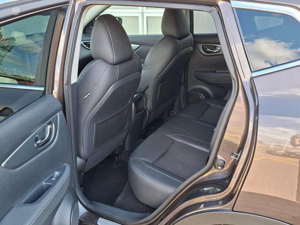 Brown Nissan Qashqai 2019 in Vilnius, with an engine capacity of 1.33 L and mileage of 91 thousand km for 15200 €, photo 8 on AUTOMOTO.COM.LV