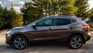 Brūns Nissan Qashqai 2019 Viļņa, ar dzinēja tilpumu 1.33 L un nobraukumu 110 tūkst. km par 16100 €, foto 3 vietnē AUTOMOTO.COM.LV