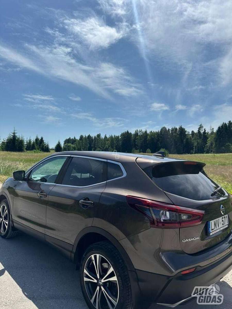 Brūns Nissan Qashqai 2020 Viļņa, ar dzinēja tilpumu 1.33 L un nobraukumu 75 tūkst. km par 14490 €, foto 4 vietnē AUTOMOTO.COM.LV