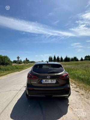 Brūns Nissan Qashqai 2020 Viļņa, ar dzinēja tilpumu 1.33 L un nobraukumu 75 tūkst. km par 14490 €, foto 5 vietnē AUTOMOTO.COM.LV