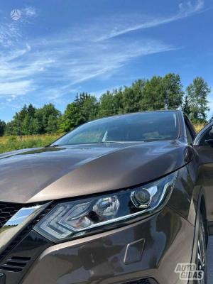 Brūns Nissan Qashqai 2020 Viļņa, ar dzinēja tilpumu 1.33 L un nobraukumu 75 tūkst. km par 14490 €, foto 6 vietnē AUTOMOTO.COM.LV