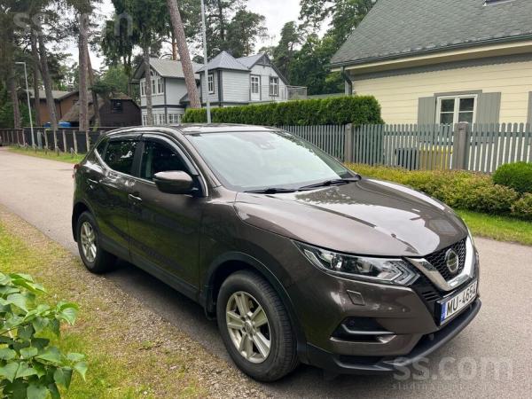 Brūns Nissan Qashqai 2021 Rīga, ar dzinēja tilpumu 1.30 L un nobraukumu 68 tūkst. km par 12200 €, foto 2 vietnē AUTOMOTO.COM.LV