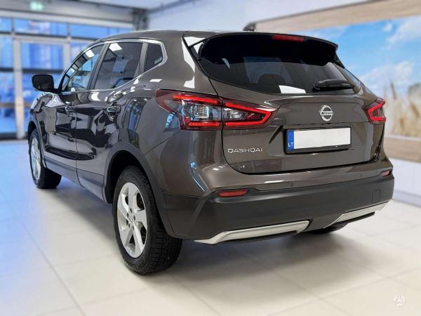 Brown Nissan Qashqai 2021 in Kaunas, with an engine capacity of 1.33 L and mileage of 51 thousand km for 17400 €, photo 5 on AUTOMOTO.COM.LV