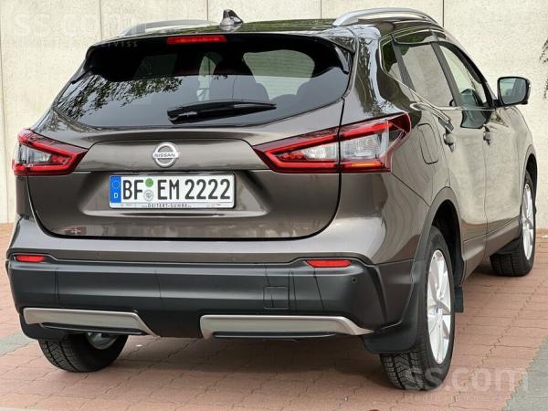 Brūns Nissan Qashqai 2021 Jelgava, ar dzinēja tilpumu 1.40 L un nobraukumu 74 tūkst. km par 17800 €, foto 4 vietnē AUTOMOTO.COM.LV