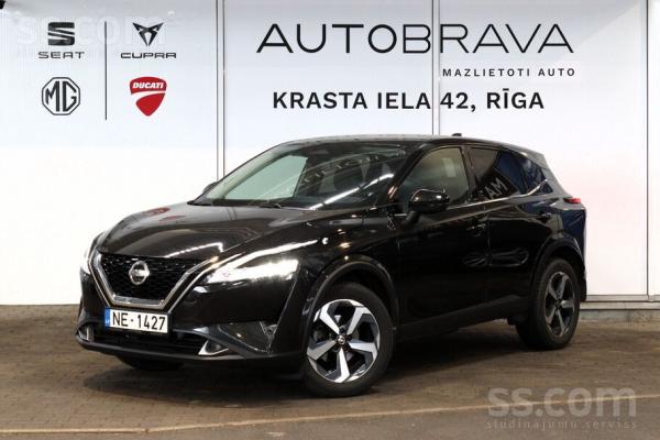 Brown Nissan Qashqai 2022 in Riga, with an engine capacity of 1.30 L and mileage of 38 thousand km for 20490 €, photo 1 on AUTOMOTO.COM.LV