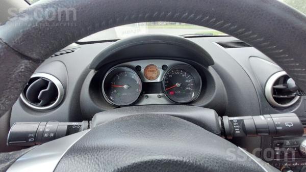 Brown Nissan Qashqai 2007 in Riga, with an engine capacity of 2.00 L and mileage of 236 thousand km for 3950 €, photo 10 on AUTOMOTO.COM.LV