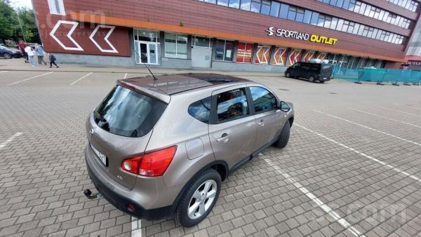Brūns Nissan Qashqai 2007 Rīga, ar dzinēja tilpumu 2.00 L un nobraukumu 236 tūkst. km par 3650 €, foto 5 vietnē AUTOMOTO.COM.LV