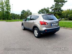 Brūns Nissan Qashqai 2007 Tallina, ar dzinēja tilpumu 2.00 L un nobraukumu 275 tūkst. km par 1899 €, foto 4 vietnē AUTOMOTO.COM.LV