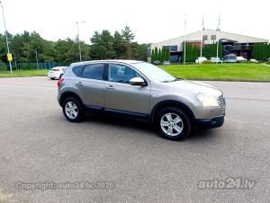 Brūns Nissan Qashqai 2007 Tallina, ar dzinēja tilpumu 2.00 L un nobraukumu 275 tūkst. km par 1899 €, foto 8 vietnē AUTOMOTO.COM.LV