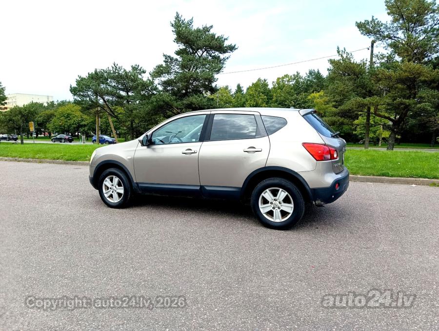 Brūns Nissan Qashqai 2007 Tallina, ar dzinēja tilpumu 2.00 L un nobraukumu 275 tūkst. km par 1899 €, foto 9 vietnē AUTOMOTO.COM.LV