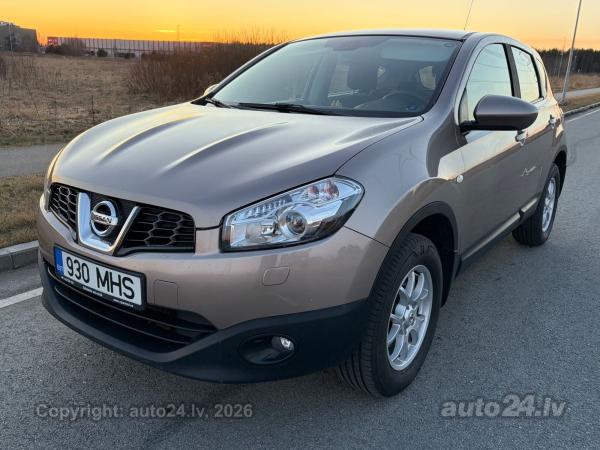 Brūns Nissan Qashqai 2012 Tallina, ar dzinēja tilpumu 1.60 L un nobraukumu 181 tūkst. km par 4990 €, foto 1 vietnē AUTOMOTO.COM.LV