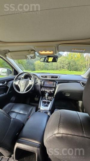 Brown Nissan Qashqai 2016 in Aizkraukle, with an engine capacity of 1.20 L and mileage of 138 thousand km for 7500 €, photo 8 on AUTOMOTO.COM.LV