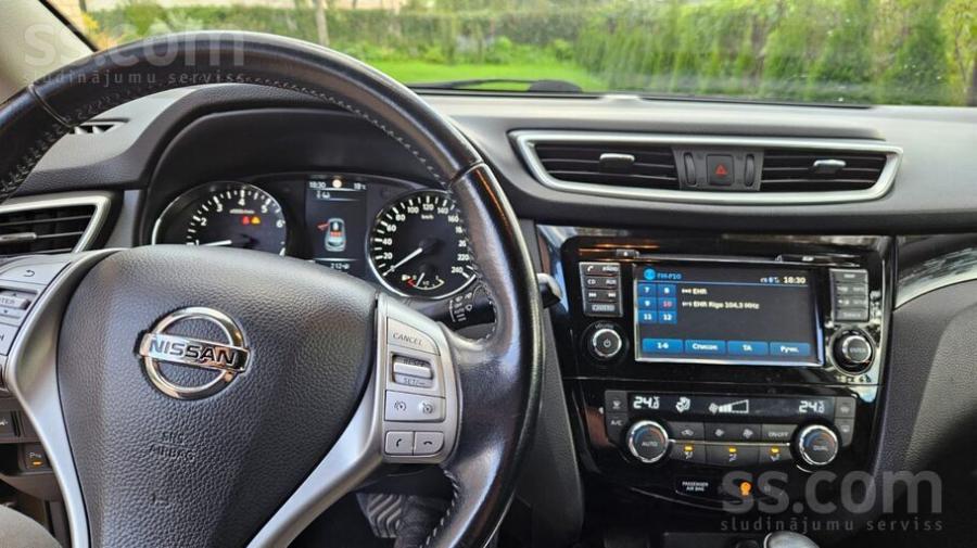 Brown Nissan Qashqai 2016 in Aizkraukle, with an engine capacity of 1.20 L and mileage of 138 thousand km for 7500 €, photo 9 on AUTOMOTO.COM.LV
