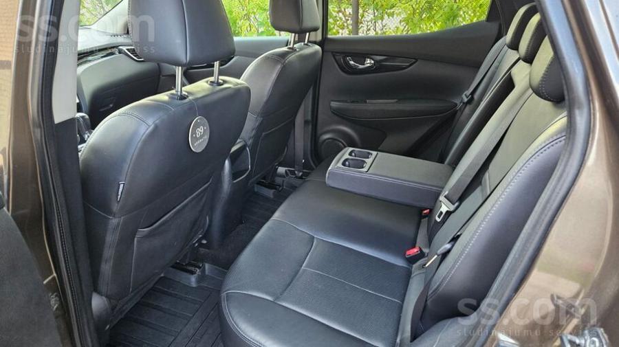 Brown Nissan Qashqai 2016 in Aizkraukle, with an engine capacity of 1.20 L and mileage of 138 thousand km for 7500 €, photo 14 on AUTOMOTO.COM.LV