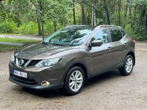 Brown Nissan Qashqai 2016 in Riga, with an engine capacity of 1.20 L and mileage of 0 thousand km for 9790 €, photo 1 on AUTOMOTO.COM.LV