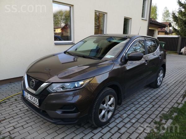 Brown Nissan Qashqai 2018 in Riga, with an engine capacity of 1.20 L and mileage of 231 thousand km for 8150 €, photo 1 on AUTOMOTO.COM.LV
