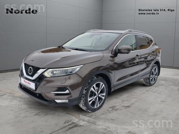 Brown Nissan Qashqai 2019 in Riga, with an engine capacity of 1.60 L and mileage of 92 thousand km for 15690 €, photo 1 on AUTOMOTO.COM.LV