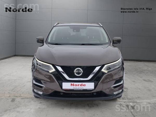 Brown Nissan Qashqai 2019 in Riga, with an engine capacity of 1.60 L and mileage of 92 thousand km for 15690 €, photo 4 on AUTOMOTO.COM.LV