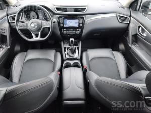 Brown Nissan Qashqai 2019 in Riga, with an engine capacity of 1.60 L and mileage of 92 thousand km for 15690 €, photo 10 on AUTOMOTO.COM.LV