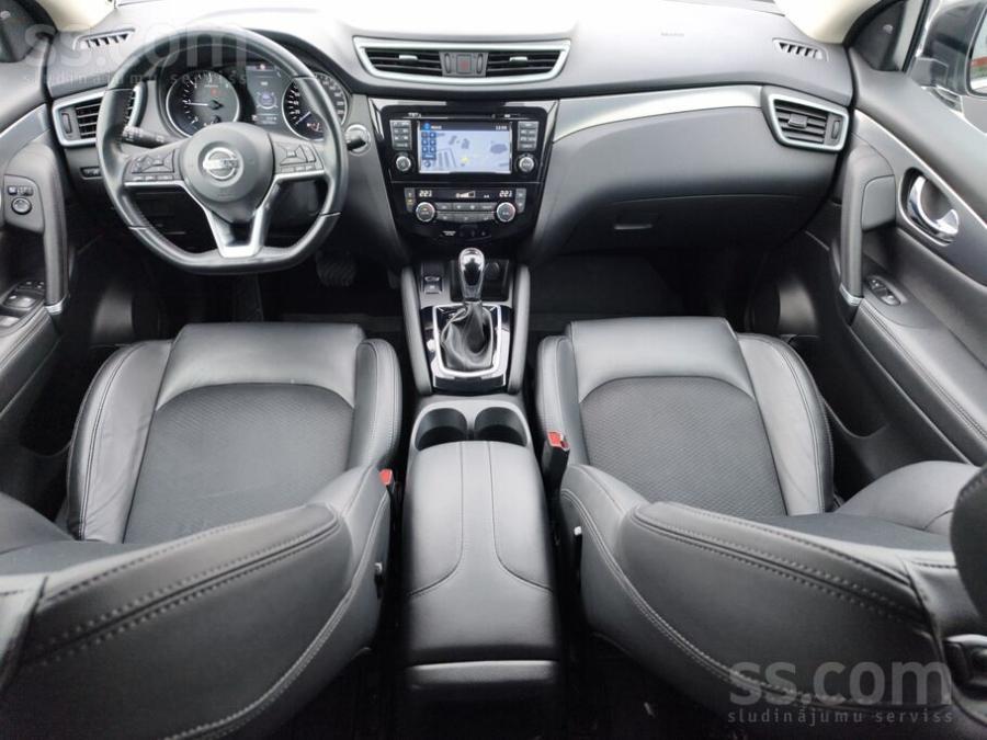 Brown Nissan Qashqai 2019 in Riga, with an engine capacity of 1.60 L and mileage of 92 thousand km for 15690 €, photo 10 on AUTOMOTO.COM.LV