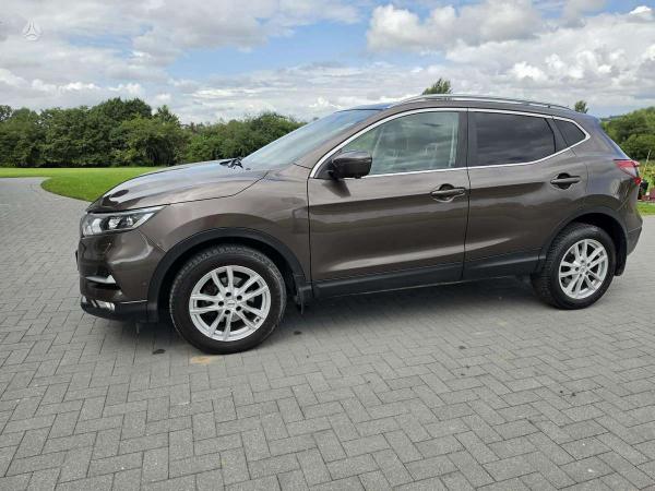 Brown Nissan Qashqai 2019 in Siauliai, with an engine capacity of 1.33 L and mileage of 132 thousand km for 14500 €, photo 4 on AUTOMOTO.COM.LV