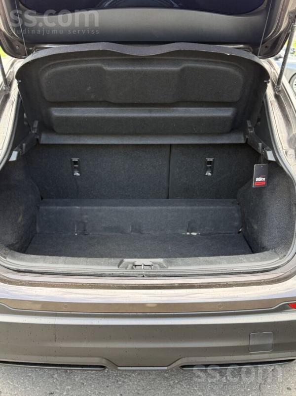Brown Nissan Qashqai 2019 in Riga, with an engine capacity of 1.30 L and mileage of 87 thousand km for 12300 €, photo 4 on AUTOMOTO.COM.LV