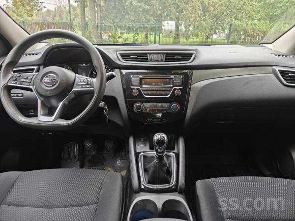 Brown Nissan Qashqai 2019 in Riga, with an engine capacity of 1.50 L and mileage of 188 thousand km for 9500 €, photo 8 on AUTOMOTO.COM.LV