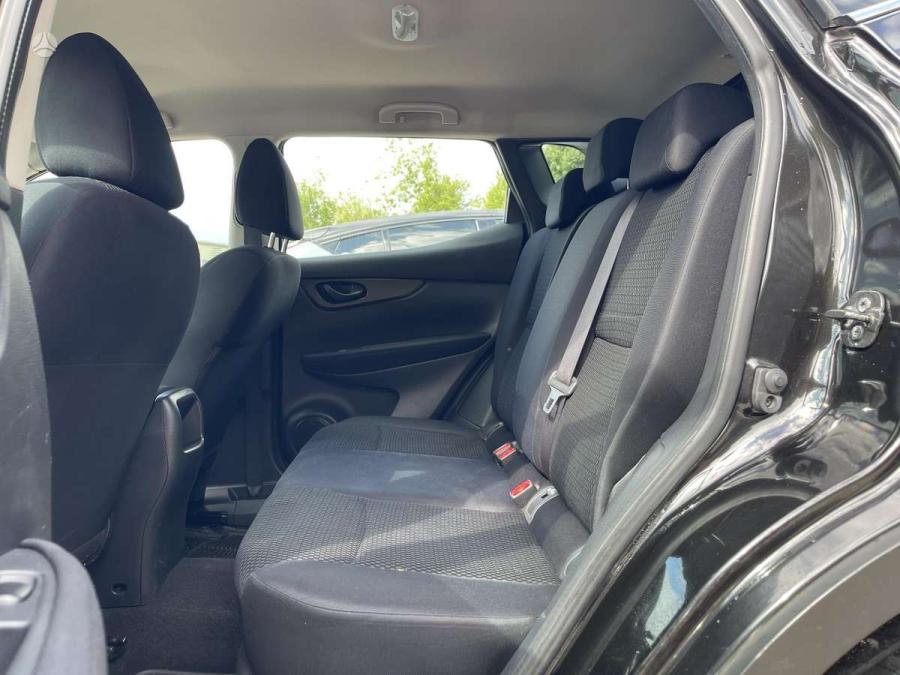 Brown Nissan Qashqai 2016 in Kaunas, with an engine capacity of 1.20 L and mileage of 190 thousand km for 7850 €, photo 16 on AUTOMOTO.COM.LV