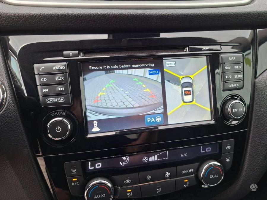 Brown Nissan Qashqai 2016 in Raseiniai, with an engine capacity of 1.50 L and mileage of 110 thousand km for 9600 €, photo 11 on AUTOMOTO.COM.LV