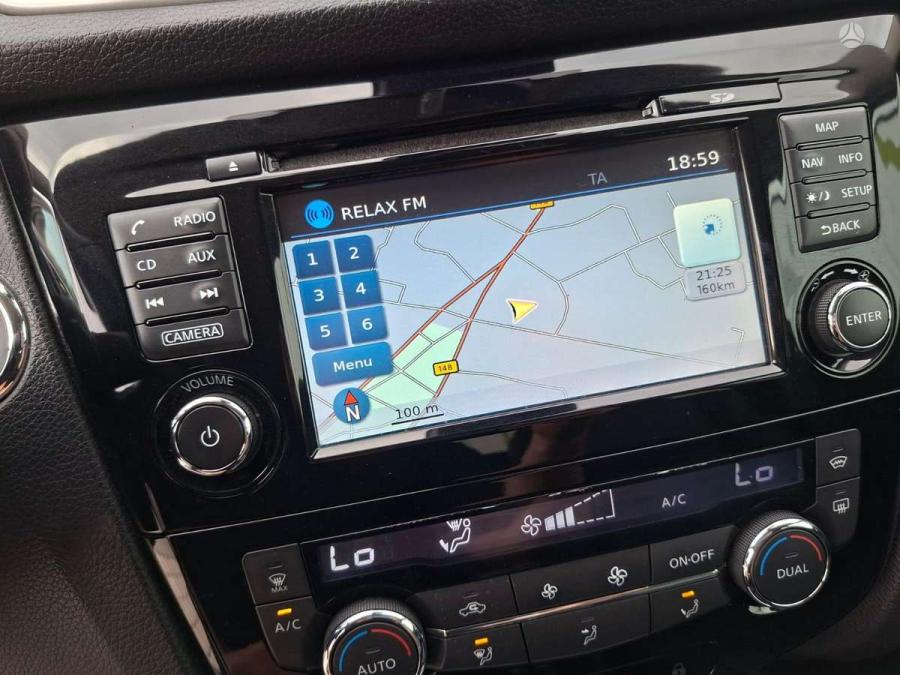 Brown Nissan Qashqai 2016 in Raseiniai, with an engine capacity of 1.50 L and mileage of 110 thousand km for 9600 €, photo 13 on AUTOMOTO.COM.LV
